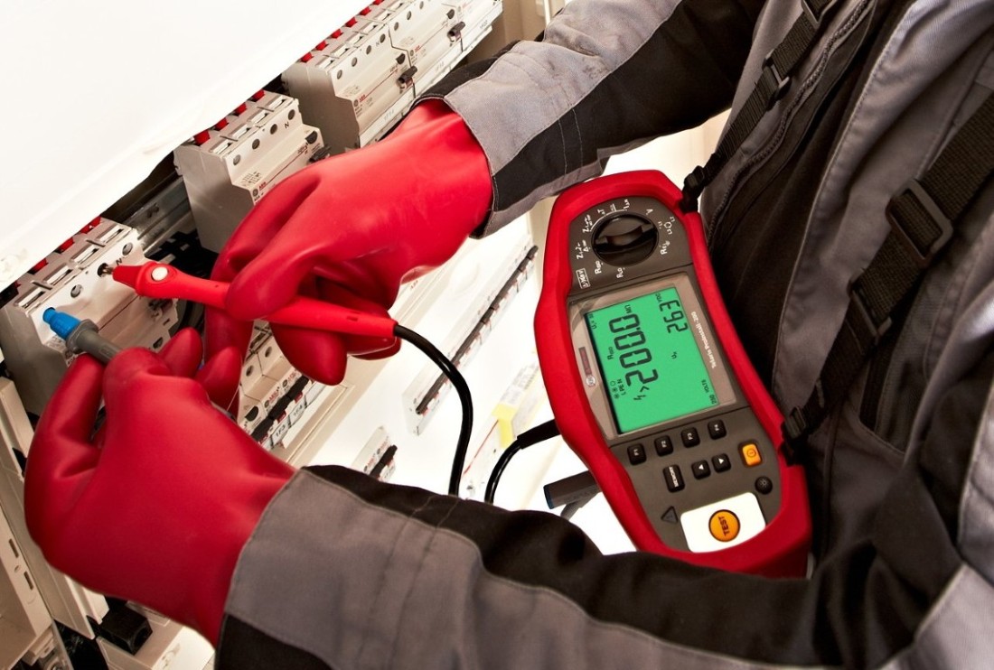 Scope Elektra Keuringen - Mensonides